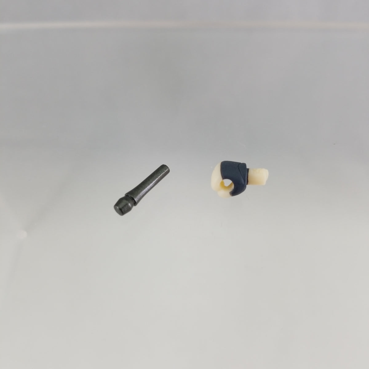 2041 -Hiiro Amagi's Handheld Microphone| Chibi Chop Shop