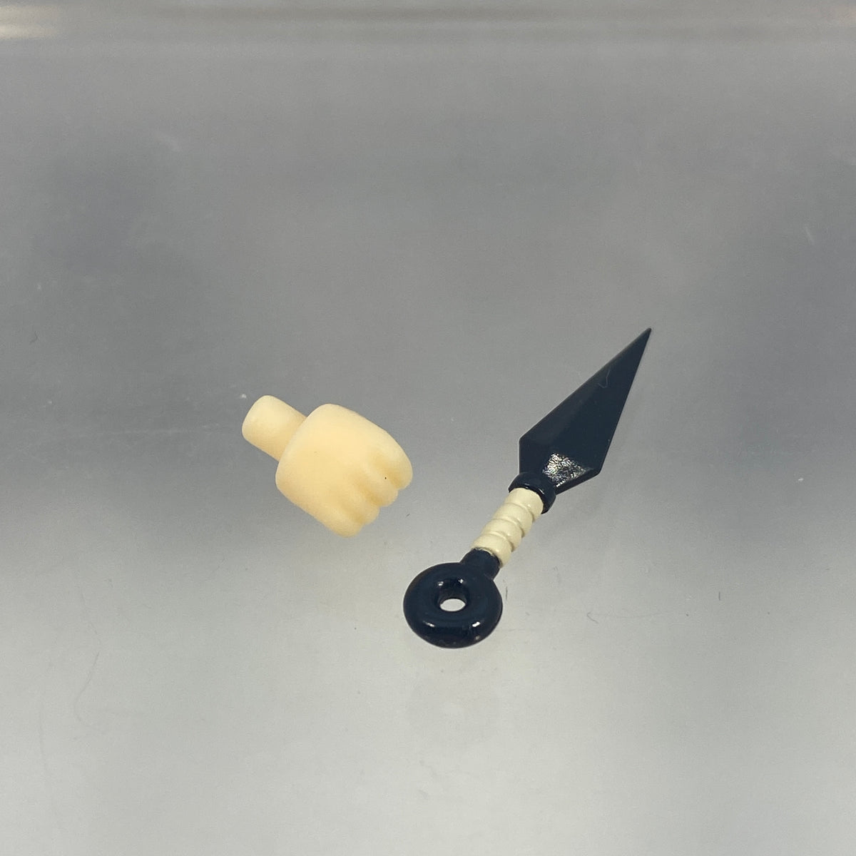 2436 - Shisui Uchiha kunai| Chibi Chop Shop