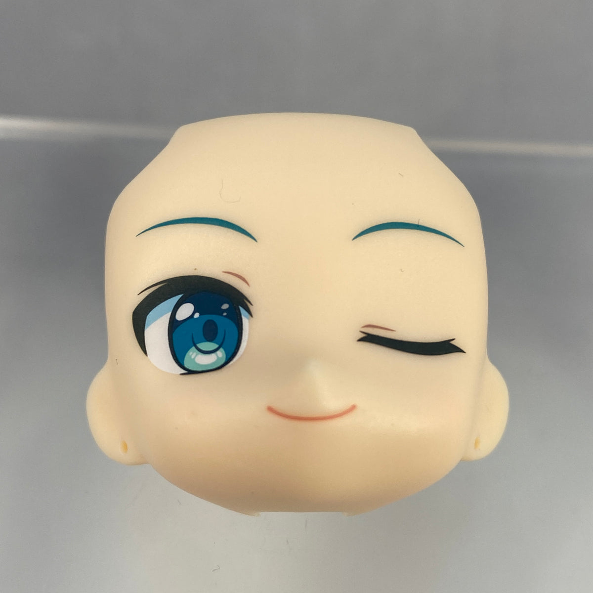 2089-2 -Miku's Big, Winking Smile| Chibi Chop Shop
