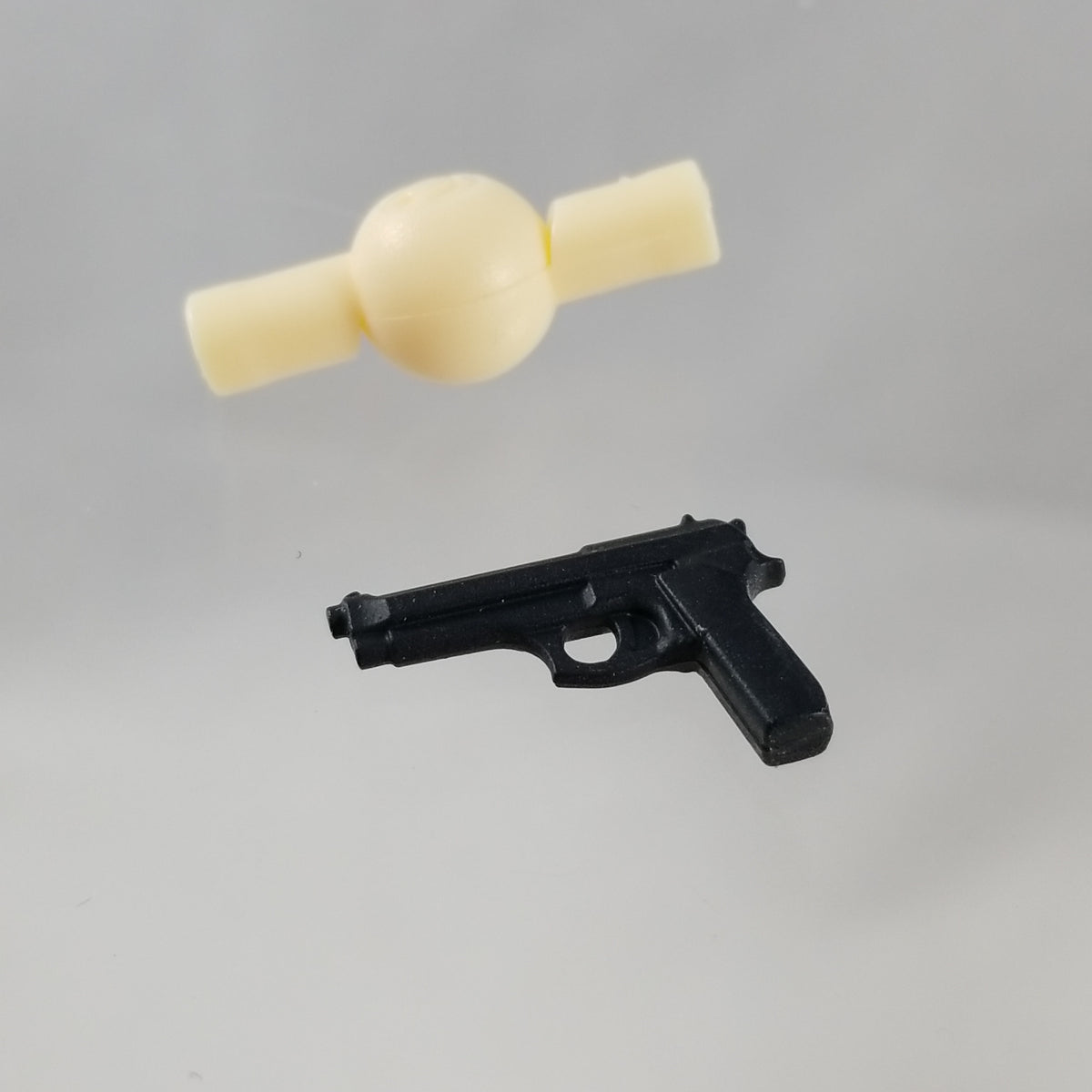 1089 -The Lone Survivor's P92 Pistol| Chibi Chop Shop