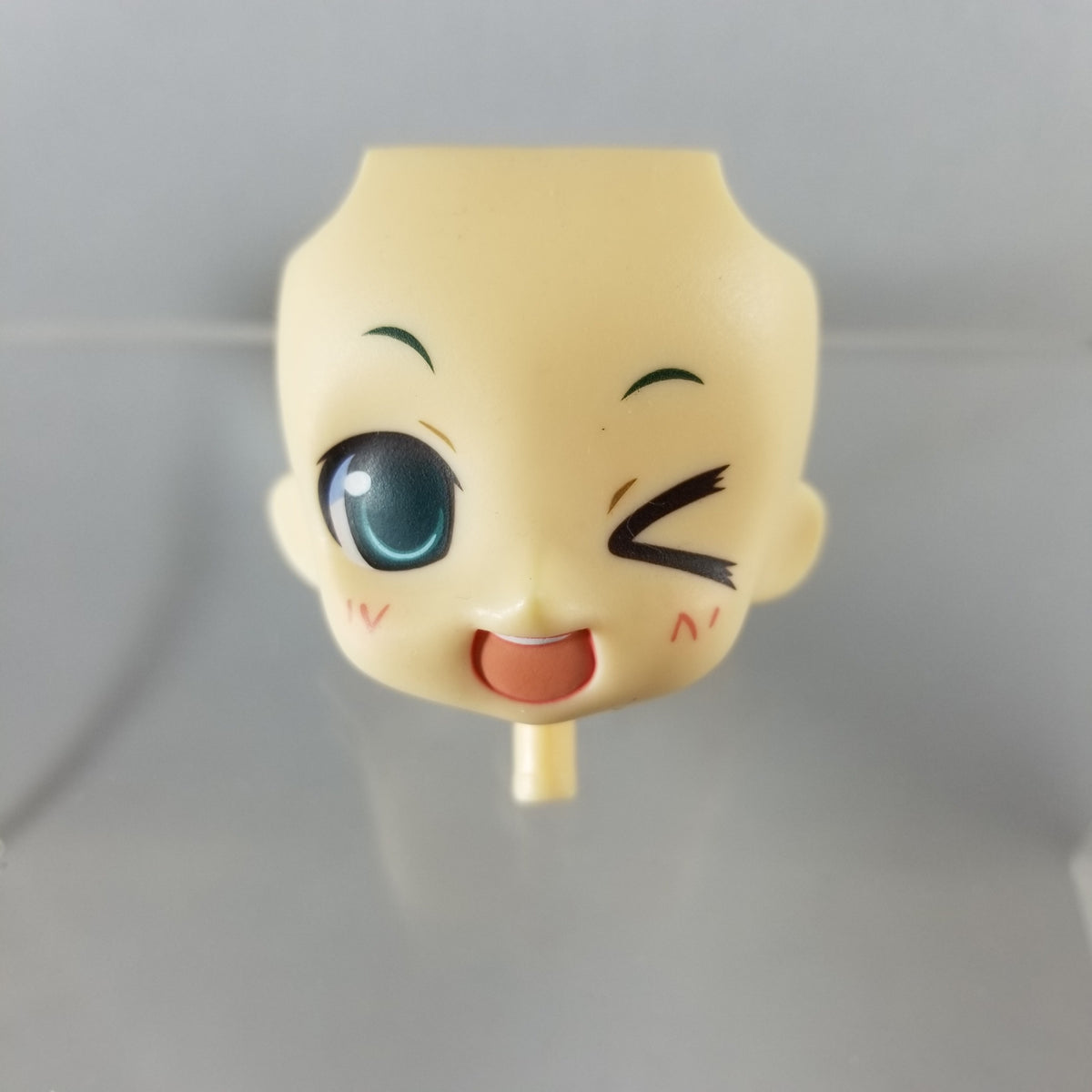 129-2 -Miku HMO Vers. Winking Face| Chibi Chop Shop