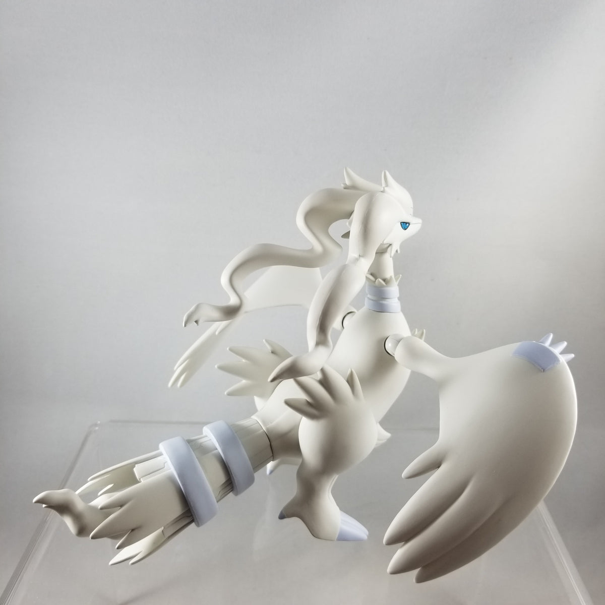 537 -N's Legendary Pokemon, Reshiram| Chibi Chop Shop