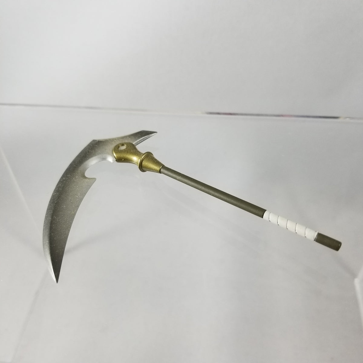 168a -Airi's Scythe (Dark Handle/Bronze Vers.)| Chibi Chop Shop