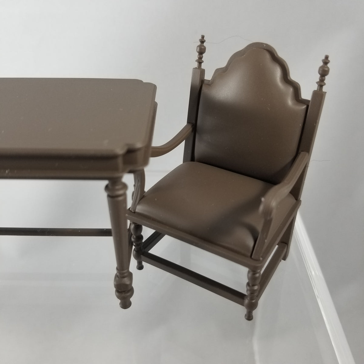 Playset 4B European Room: Dining Table with 2 Chairs| Chibi Chop Shop