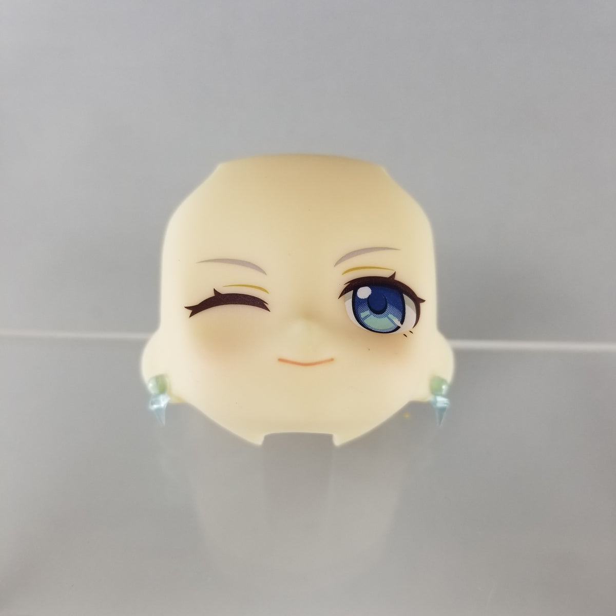 1026-2 -Kiana's Winking Face| Chibi Chop Shop