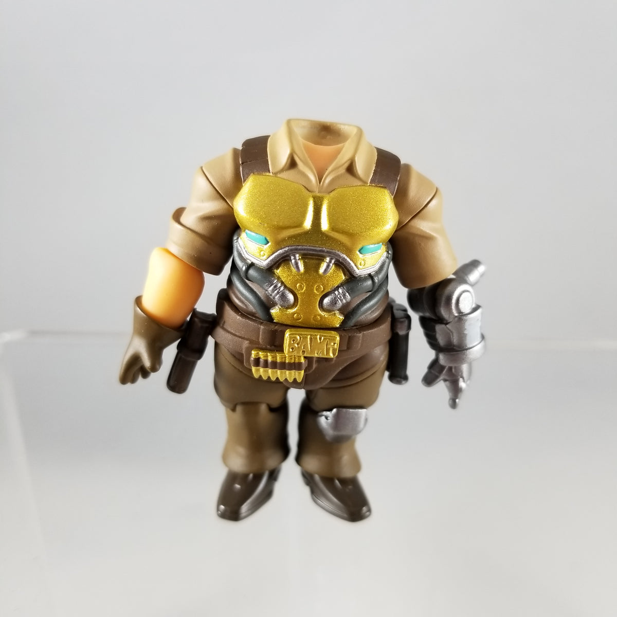 1030 -McCree's Armored Cowboy Outfit with Metal Arm| Chibi Chop Shop