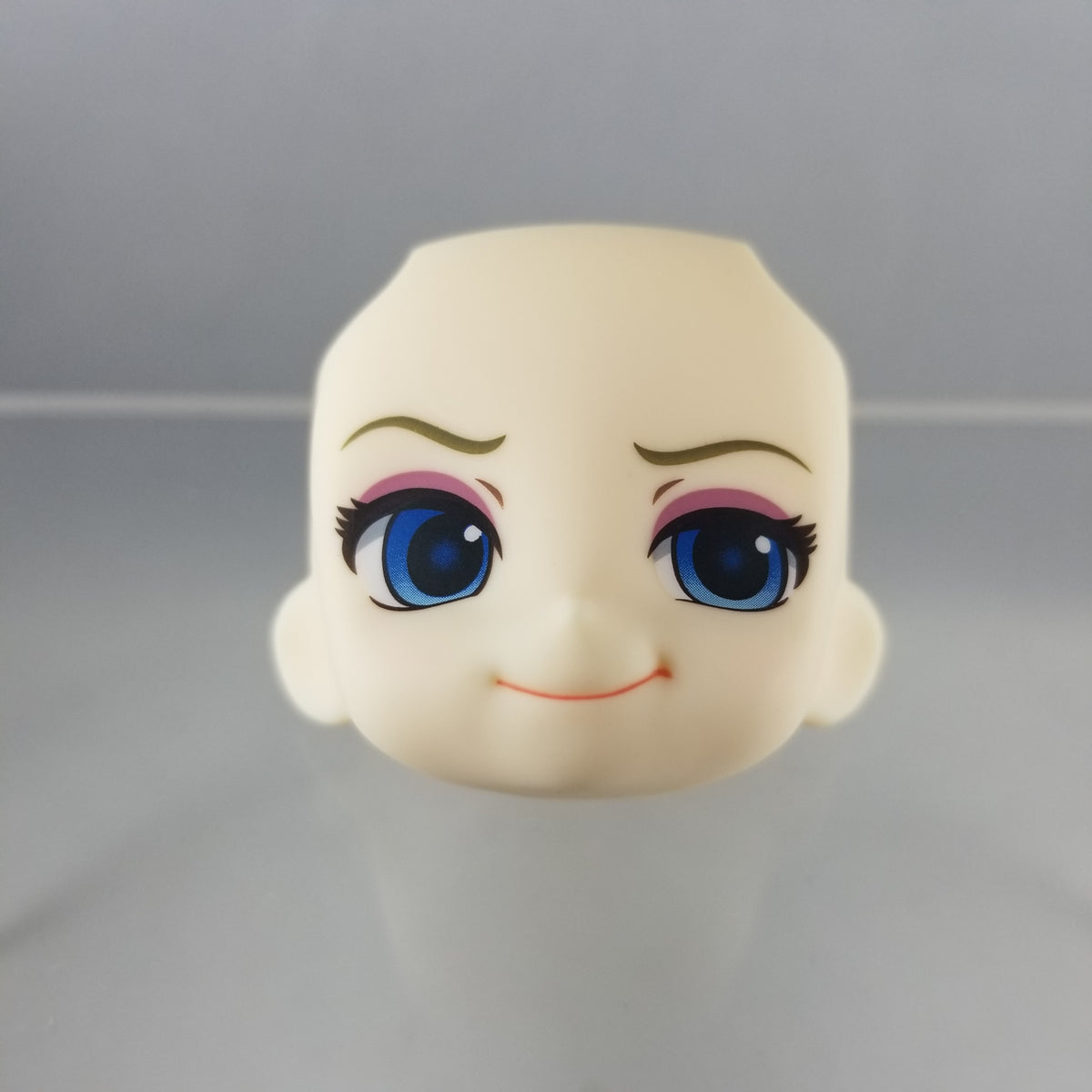475-2 -Elsa's Smirking Face| Chibi Chop Shop