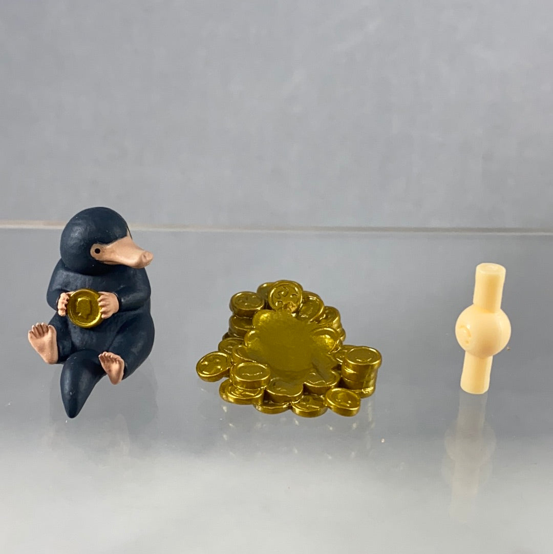 1462 -Newt's Niffler with a Pile of Gold Coins| Chibi Chop Shop